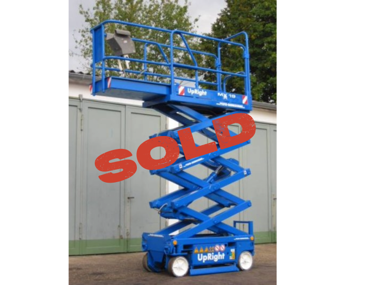 Battery Scissors Upright MX19 - Cherry Picker