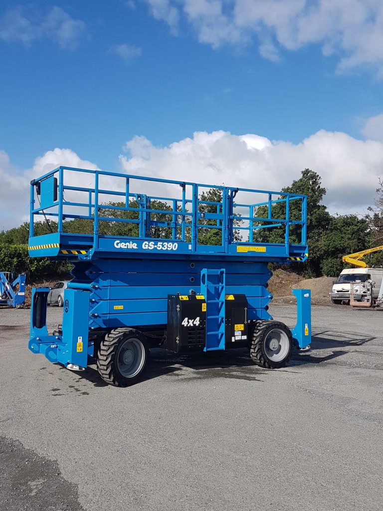 Genie GS-5390 RT (2014) - Cherry Picker
