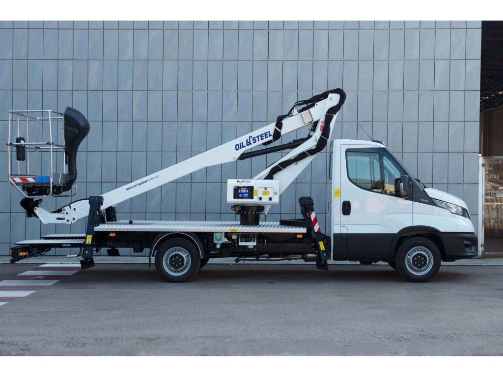 UDrive Truck - 18m Scorpion - Cherry Picker